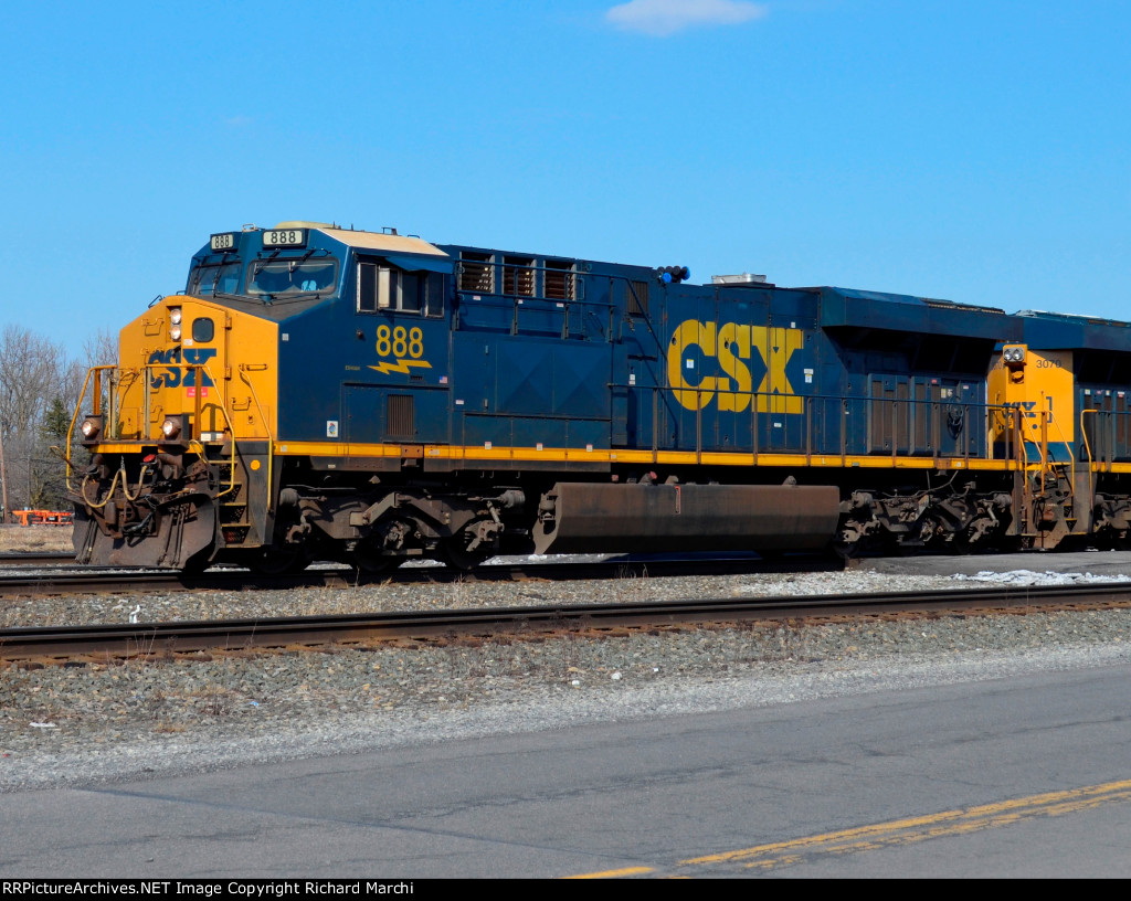 CSX 888